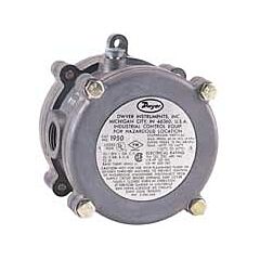 Dwyer Instruments 1950-5-2F: Differential Pressure Switch | Transcat
