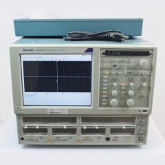 Used Tektronix DSA8300 Digital Sampling Analyser Oscilloscope | Transcat